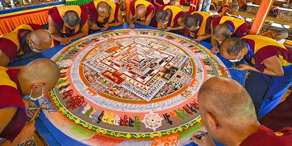 Dalai Lama Kalachakra - India-Tours